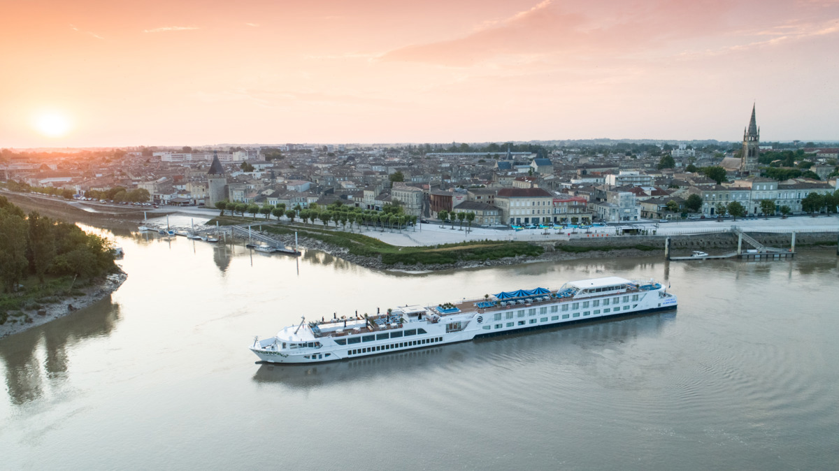 Uniworld Brilliant Bordeaux